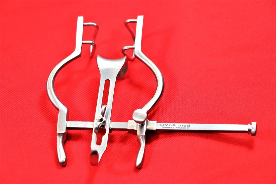 RETRACTORS – Surgical Design Shop